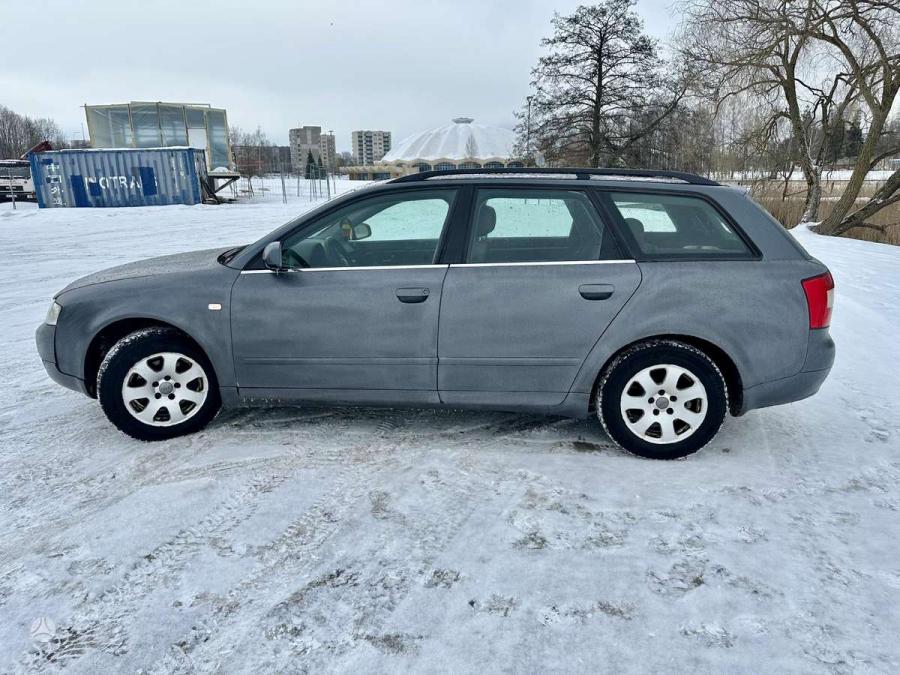 Pelēks Audi A4 2004 Kaišiadorys, ar dzinēja tilpumu 1.90 L un nobraukumu 308 tūkst. km par 1475 €, foto 1 vietnē AUTOMOTO.COM.LV