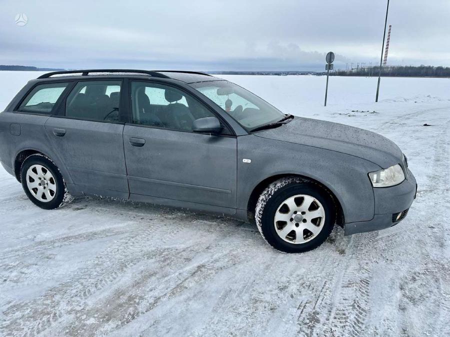 Pelēks Audi A4 2004 Kaišiadorys, ar dzinēja tilpumu 1.90 L un nobraukumu 308 tūkst. km par 1475 €, foto 3 vietnē AUTOMOTO.COM.LV