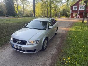 Grey Audi A4 2004 in Telschi, with an engine capacity of 1.90 L and mileage of 334 thousand km for 2000 €, photo 6 on AUTOMOTO.COM.LV