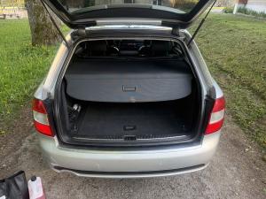 Grey Audi A4 2004 in Telschi, with an engine capacity of 1.90 L and mileage of 334 thousand km for 2000 €, photo 9 on AUTOMOTO.COM.LV
