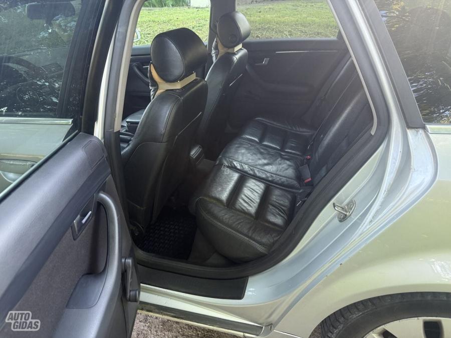 Grey Audi A4 2004 in Telschi, with an engine capacity of 1.90 L and mileage of 334 thousand km for 2000 €, photo 10 on AUTOMOTO.COM.LV