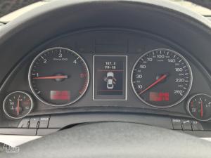 Grey Audi A4 2004 in Siauliai, with an engine capacity of 2.50 L and mileage of 350 thousand km for 1900 €, photo 18 on AUTOMOTO.COM.LV