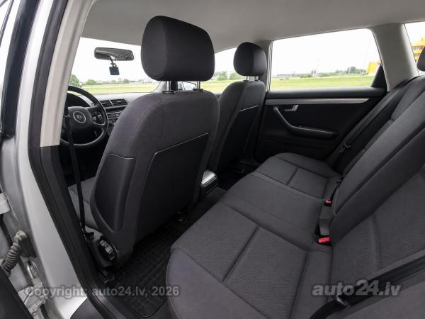 Grey Audi A4 2004 in Tartu, with an engine capacity of 1.90 L and mileage of 360 thousand km for 1490 €, photo 6 on AUTOMOTO.COM.LV