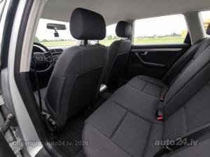 Grey Audi A4 2004 in Tartu, with an engine capacity of 1.90 L and mileage of 360 thousand km for 1490 €, photo 7 on AUTOMOTO.COM.LV
