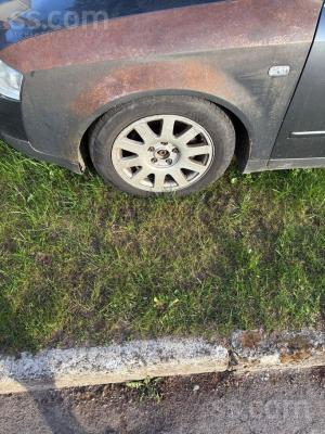 Pelēks Audi A4 2004 Ogre, ar dzinēja tilpumu 1.90 L un nobraukumu 400 tūkst. km par 900 €, foto 8 vietnē AUTOMOTO.COM.LV