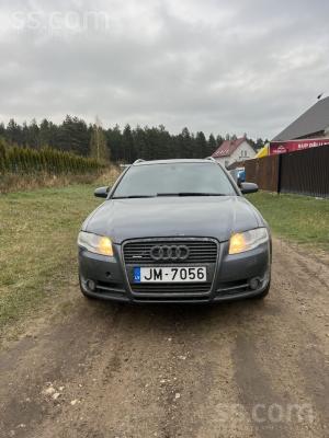 Pelēks Audi A4 2004 Rīga, ar dzinēja tilpumu 3.00 L un nobraukumu 484 tūkst. km par 1700 €, foto 3 vietnē AUTOMOTO.COM.LV