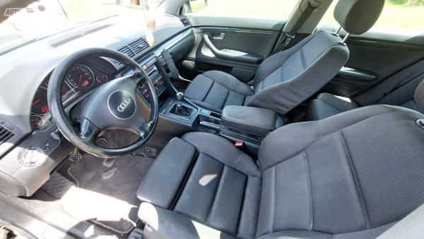 Grey Audi A4 2004 in Trakai, with an engine capacity of 2.50 L and mileage of 238 thousand km for 1200 €, photo 9 on AUTOMOTO.COM.LV