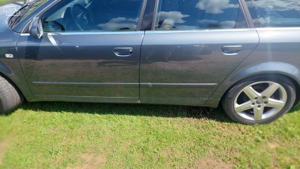 Grey Audi A4 2004 in Trakai, with an engine capacity of 2.50 L and mileage of 238 thousand km for 1200 €, photo 5 on AUTOMOTO.COM.LV