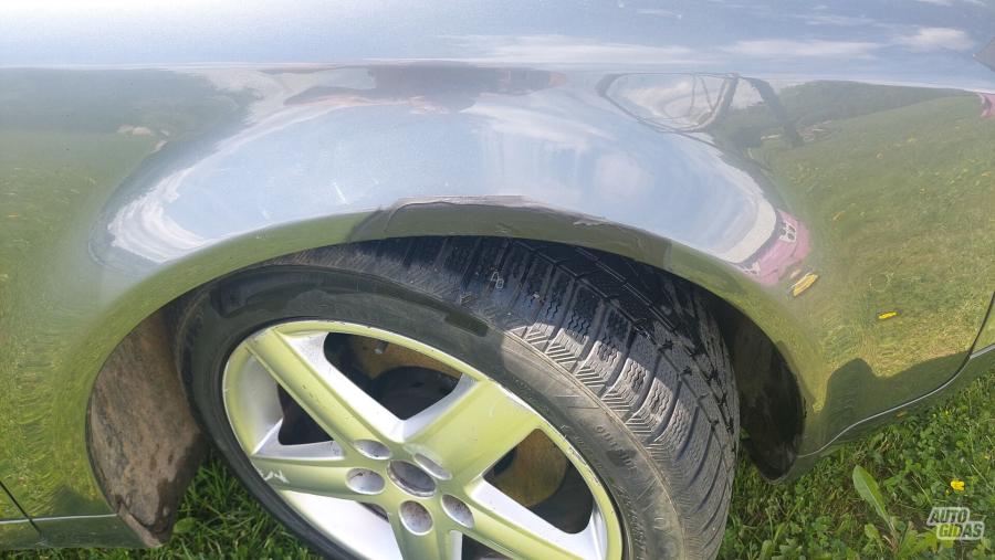 Grey Audi A4 2004 in Trakai, with an engine capacity of 2.50 L and mileage of 238 thousand km for 1200 €, photo 8 on AUTOMOTO.COM.LV