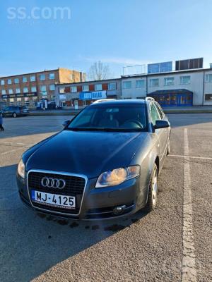 Pelēks Audi A4 2004 Ogre, ar dzinēja tilpumu 1.90 L un nobraukumu 343 tūkst. km par 2100 €, foto  vietnē AUTOMOTO.COM.LV