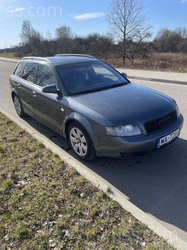 Pelēks Audi A4 2004 Rīga, ar dzinēja tilpumu 1.90 L un nobraukumu 362 tūkst. km par 1800 €, foto 1 vietnē AUTOMOTO.COM.LV