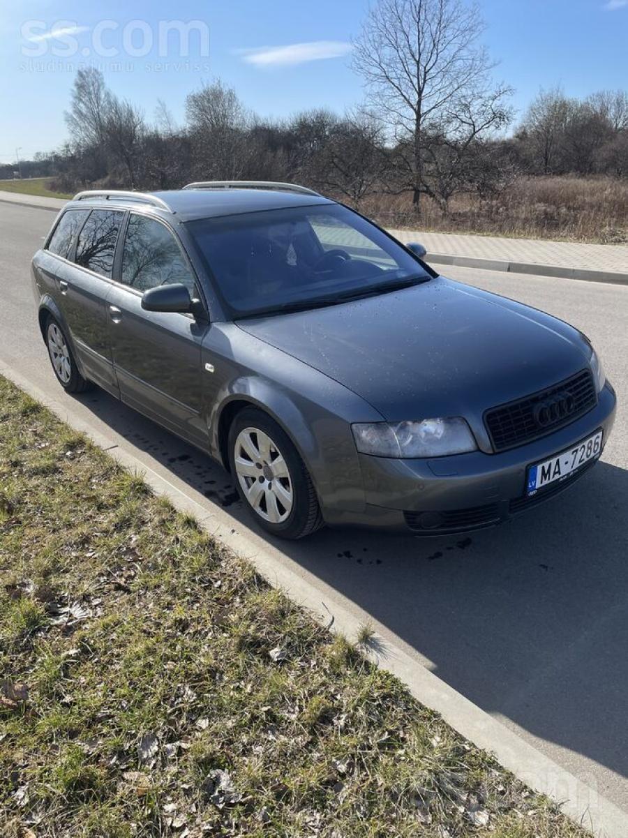 Серый Ауди А4 2004 в Рига, объемом двигателя 1.90 л и пробегом 362 тыс. км за 1800 €, фото 1 на AUTOMOTO.COM.LV
