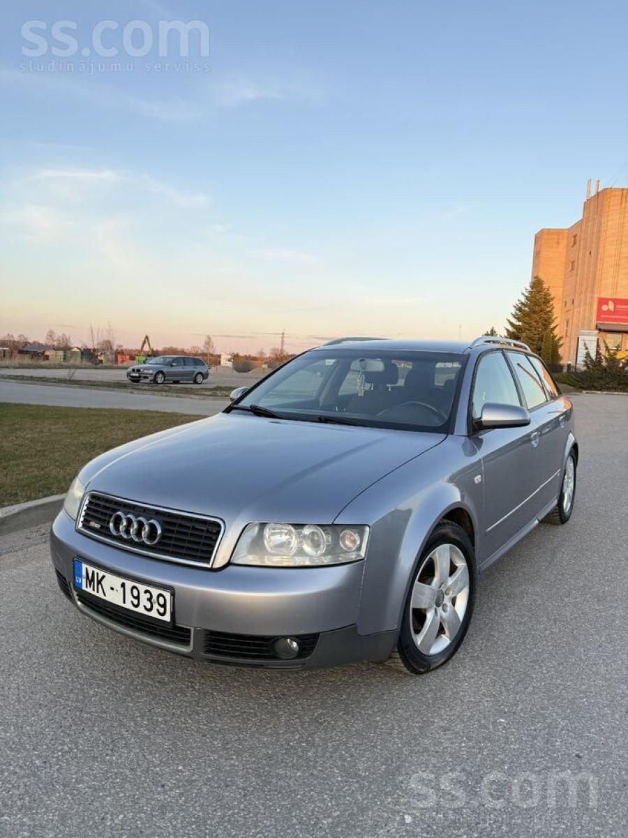 Серый Ауди А4 2004 в Тукумс, объемом двигателя 1.90 л и пробегом 350 тыс. км за 2590 €, фото 9 на AUTOMOTO.COM.LV