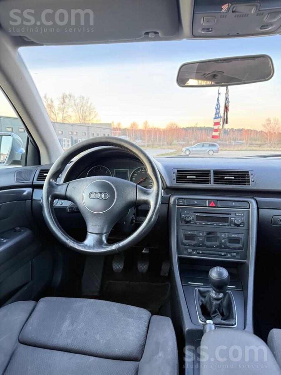 Серый Ауди А4 2004 в Тукумс, объемом двигателя 1.90 л и пробегом 350 тыс. км за 2590 €, фото 18 на AUTOMOTO.COM.LV