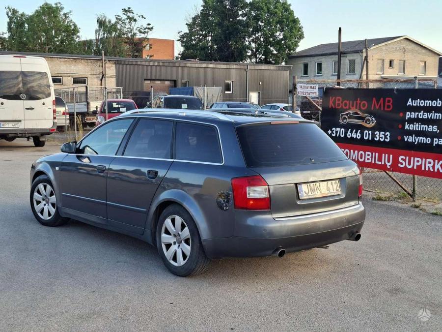 Pelēks Audi A4 2004 Plungė, ar dzinēja tilpumu 1.90 L un nobraukumu 409 tūkst. km par 750 €, foto 4 vietnē AUTOMOTO.COM.LV