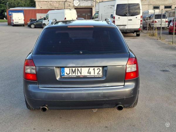 Pelēks Audi A4 2004 Plungė, ar dzinēja tilpumu 1.90 L un nobraukumu 409 tūkst. km par 750 €, foto 4 vietnē AUTOMOTO.COM.LV