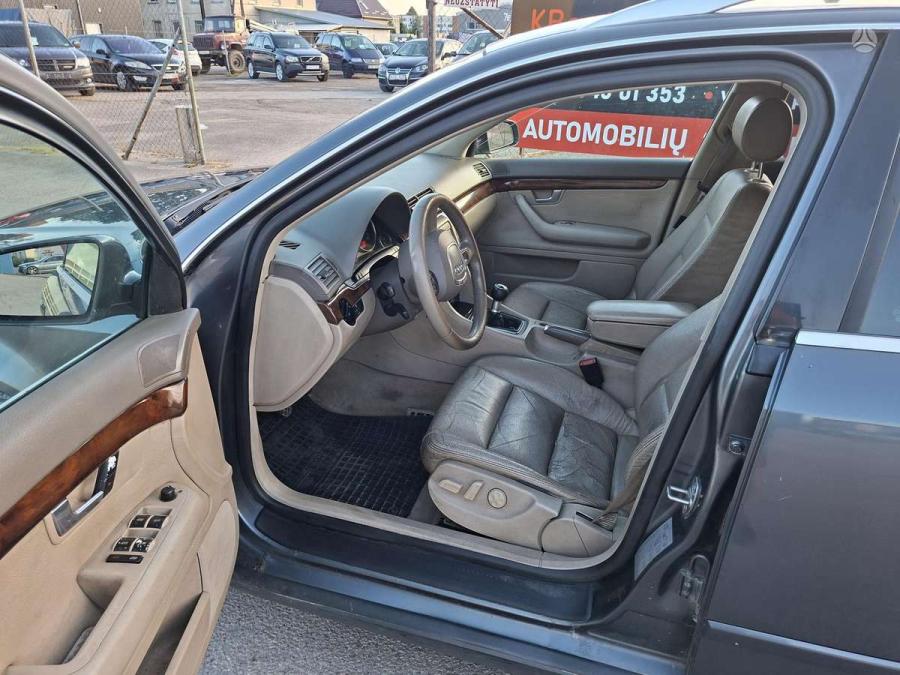 Pelēks Audi A4 2004 Plungė, ar dzinēja tilpumu 1.90 L un nobraukumu 409 tūkst. km par 750 €, foto 8 vietnē AUTOMOTO.COM.LV