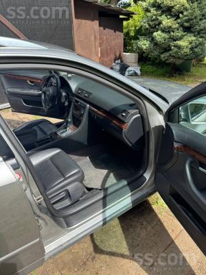 Grey Audi A4 2004 in Riga, with an engine capacity of 2.50 L and mileage of 453 thousand km for 1700 €, photo 7 on AUTOMOTO.COM.LV