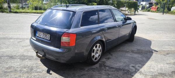 Pelēks Audi A4 2004 Rīga, ar dzinēja tilpumu 1.90 L un nobraukumu 519 tūkst. km par 2000 €, foto 4 vietnē AUTOMOTO.COM.LV