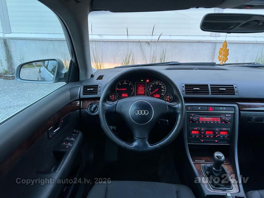 Grey Audi A4 2004 in Tallinn, with an engine capacity of 1.90 L and mileage of 435 thousand km for 2399 €, photo 12 on AUTOMOTO.COM.LV