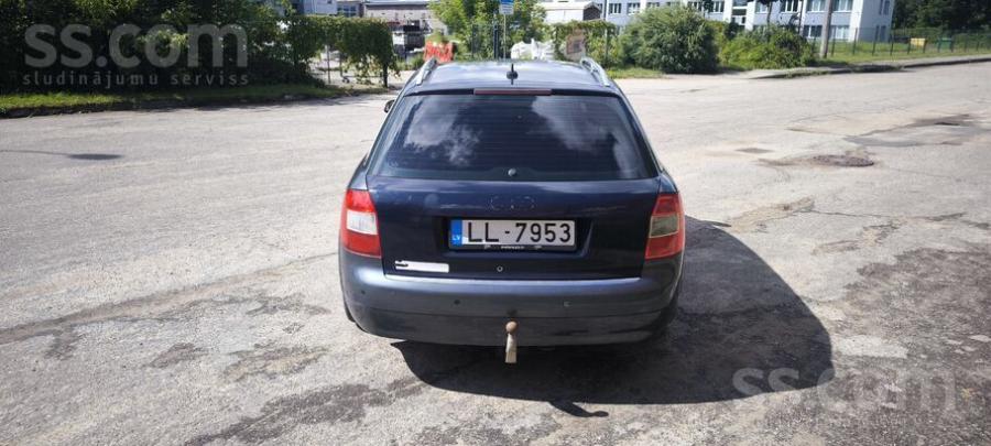 Grey Audi A4 2004 in Riga, with an engine capacity of 1.90 L and mileage of 520 thousand km for 1500 €, photo 5 on AUTOMOTO.COM.LV