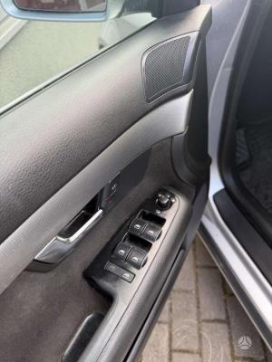 Pelēks Audi A4 2004 Kaišiadorys, ar dzinēja tilpumu 1.90 L un nobraukumu 430 tūkst. km par 1650 €, foto 16 vietnē AUTOMOTO.COM.LV