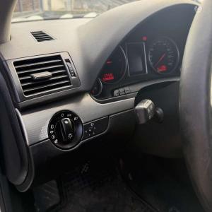 Pelēks Audi A4 2004 Kaišiadorys, ar dzinēja tilpumu 1.90 L un nobraukumu 430 tūkst. km par 1650 €, foto 17 vietnē AUTOMOTO.COM.LV
