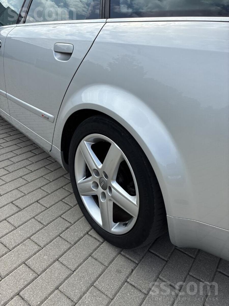 Pelēks Audi A4 2004 Rīga, ar dzinēja tilpumu 1.90 L un nobraukumu 319 tūkst. km par 2650 €, foto 15 vietnē AUTOMOTO.COM.LV