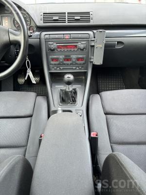 Pelēks Audi A4 2004 Rīga, ar dzinēja tilpumu 1.90 L un nobraukumu 319 tūkst. km par 2650 €, foto 20 vietnē AUTOMOTO.COM.LV