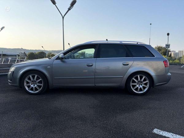 Pelēks Audi A4 2004 Viļņa, ar dzinēja tilpumu 2.97 L un nobraukumu 260 tūkst. km par 2200 €, foto 7 vietnē AUTOMOTO.COM.LV