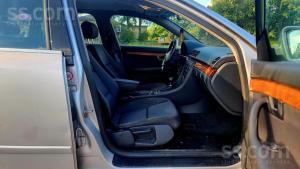 Pelēks Audi A4 2004 Cēsis, ar dzinēja tilpumu 1.90 L un nobraukumu 383 tūkst. km par 1700 €, foto 12 vietnē AUTOMOTO.COM.LV