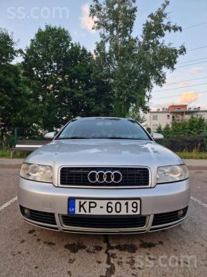 Grey Audi A4 2004 in Riga, with an engine capacity of 1.90 L and mileage of 370 thousand km for 1100 €, photo 3 on AUTOMOTO.COM.LV