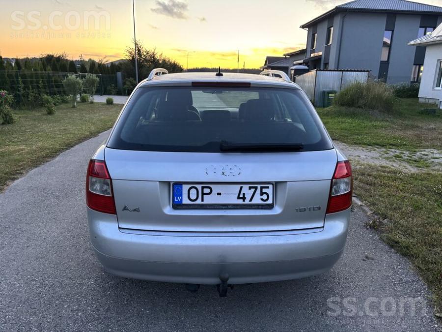 Grey Audi A4 2004 in Riga, with an engine capacity of 1.90 L and mileage of 348 thousand km for 2890 €, photo 6 on AUTOMOTO.COM.LV