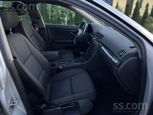 Grey Audi A4 2004 in Riga, with an engine capacity of 1.90 L and mileage of 348 thousand km for 2890 €, photo 13 on AUTOMOTO.COM.LV
