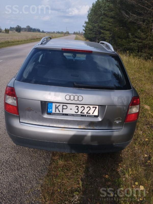 Audi A4 2004 in Preili on AUTOMOTO.COM.LV Grey Audi A4 2004 in Preili, with an engine capacity of 1.90 L and mileage of 366 thousand km for 1550 €, photo 5 on AUTOMOTO.COM.LV