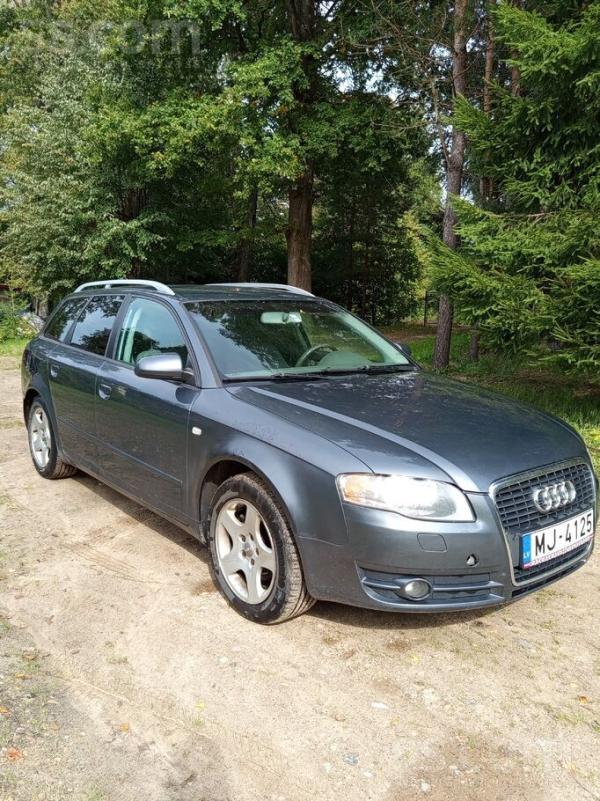 Pelēks Audi A4 2004 Ogre, ar dzinēja tilpumu 1.90 L un nobraukumu 343 tūkst. km par 2000 €, foto 3 vietnē AUTOMOTO.COM.LV