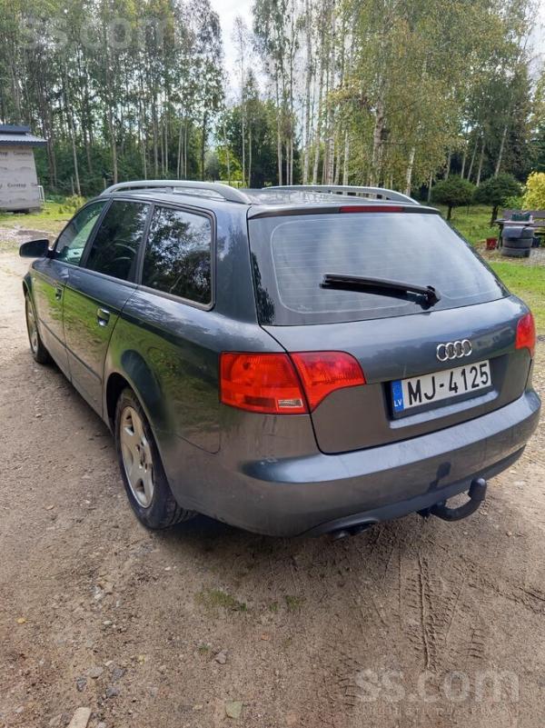 Pelēks Audi A4 2004 Ogre, ar dzinēja tilpumu 1.90 L un nobraukumu 343 tūkst. km par 2000 €, foto 5 vietnē AUTOMOTO.COM.LV