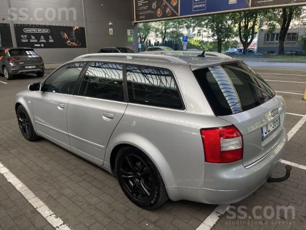 Grey Audi A4 2004 in Riga, with an engine capacity of 1.90 L and mileage of 370 thousand km for 1850 €, photo 4 on AUTOMOTO.COM.LV