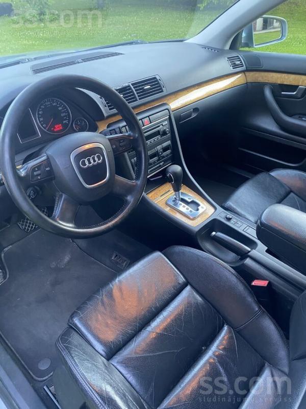 Pelēks Audi A4 2005 Liepāja, ar dzinēja tilpumu 3.00 L un nobraukumu 400 tūkst. km par 2700 €, foto 5 vietnē AUTOMOTO.COM.LV