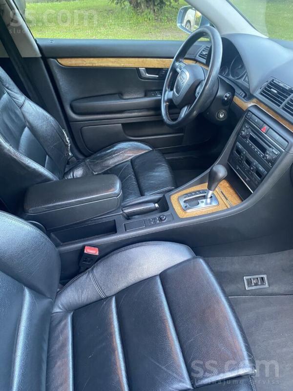 Pelēks Audi A4 2005 Liepāja, ar dzinēja tilpumu 3.00 L un nobraukumu 400 tūkst. km par 2700 €, foto 10 vietnē AUTOMOTO.COM.LV