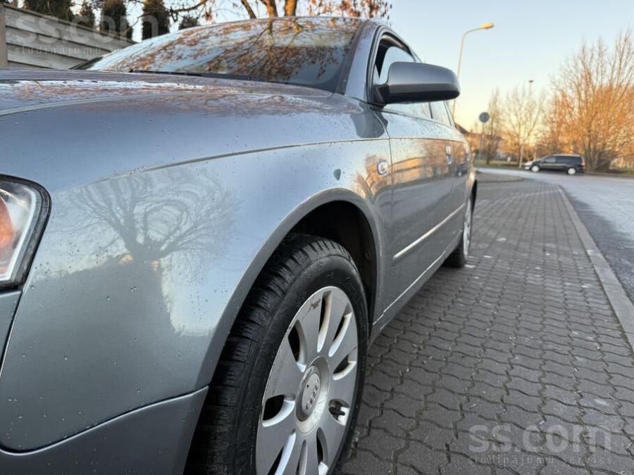 Pelēks Audi A4 2005 Jelgava, ar dzinēja tilpumu 2.00 L un nobraukumu 0 tūkst. km par 1900 €, foto 11 vietnē AUTOMOTO.COM.LV