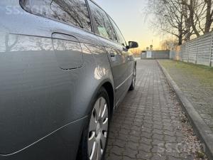 Pelēks Audi A4 2005 Jelgava, ar dzinēja tilpumu 2.00 L un nobraukumu 0 tūkst. km par 1900 €, foto 15 vietnē AUTOMOTO.COM.LV
