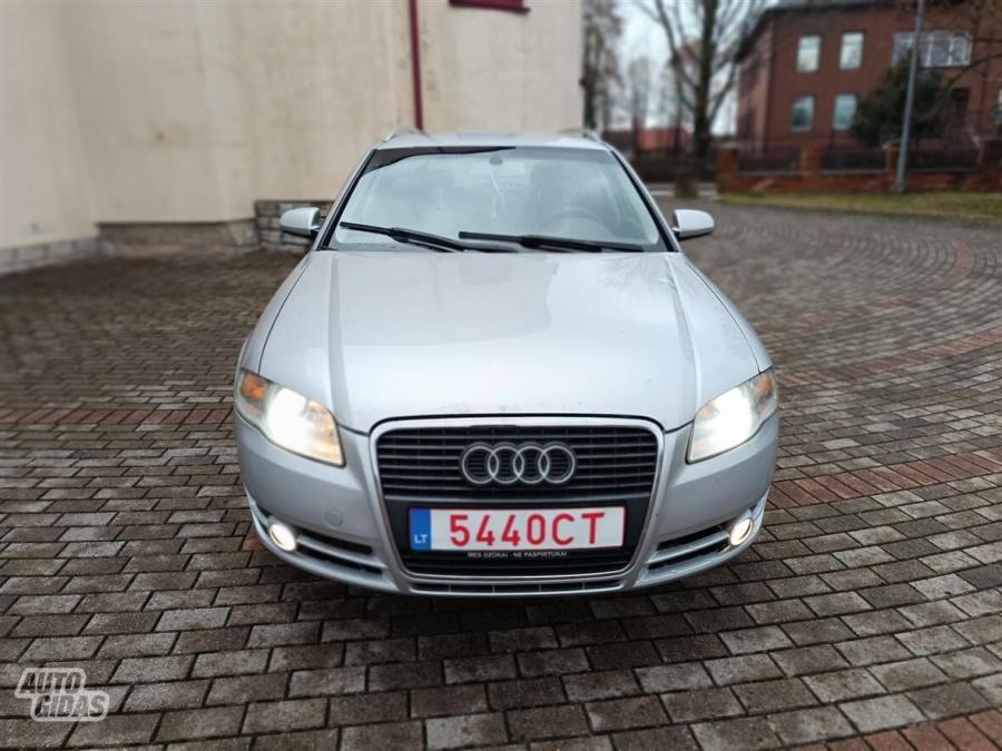 Grey Audi A4 2005 in Vilnius, with an engine capacity of 2.00 L and mileage of 300 thousand km for 1500 €, photo 1 on AUTOMOTO.COM.LV