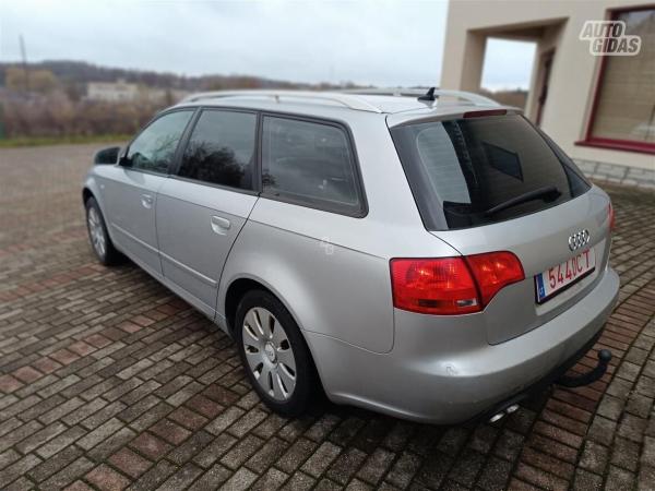 Grey Audi A4 2005 in Vilnius, with an engine capacity of 2.00 L and mileage of 300 thousand km for 1500 €, photo 8 on AUTOMOTO.COM.LV