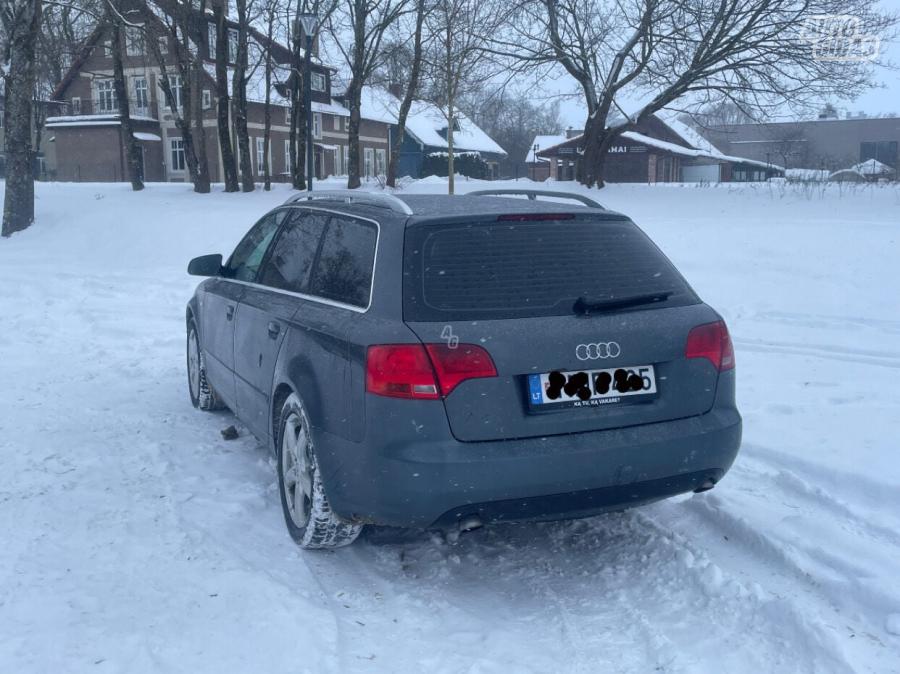 Pelēks Audi A4 2005 Klaipėda, ar dzinēja tilpumu 2.50 L un nobraukumu 404 tūkst. km par 1600 €, foto 2 vietnē AUTOMOTO.COM.LV