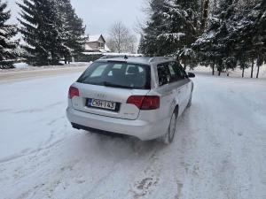 Pelēks Audi A4 2005 Širvintos, ar dzinēja tilpumu 1.99 L un nobraukumu 252 tūkst. km par 2800 €, foto 3 vietnē AUTOMOTO.COM.LV