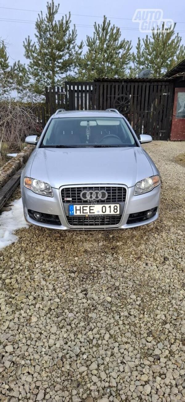 Pelēks Audi A4 2005 Mažeikiai, ar dzinēja tilpumu 2.00 L un nobraukumu 334 tūkst. km par 999 €, foto 1 vietnē AUTOMOTO.COM.LV