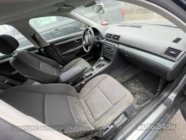 Pelēks Audi A4 2005 Tartu, ar dzinēja tilpumu 2.00 L un nobraukumu 318 tūkst. km par 999 €, foto 5 vietnē AUTOMOTO.COM.LV