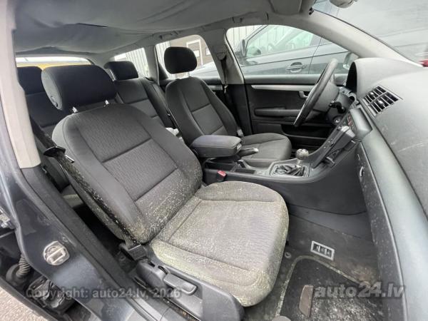 Pelēks Audi A4 2005 Tartu, ar dzinēja tilpumu 2.00 L un nobraukumu 318 tūkst. km par 999 €, foto 8 vietnē AUTOMOTO.COM.LV