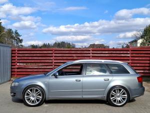 Pelēks Audi A4 2005 Telšiai, ar dzinēja tilpumu 2.00 L un nobraukumu 277 tūkst. km par 3500 €, foto 18 vietnē AUTOMOTO.COM.LV